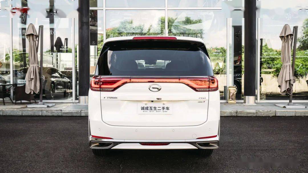 (最新到店)国产MPV天花板？气场不输埃尔法，20万出头！【广汽传祺M8 领秀系列 390T 至尊版 】_搜狐汽车_搜狐网