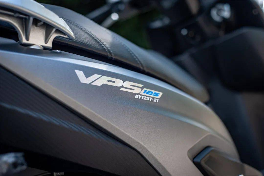 同级“最强”？！大阳VPS125极致版实测静态篇_搜狐汽车_搜狐网