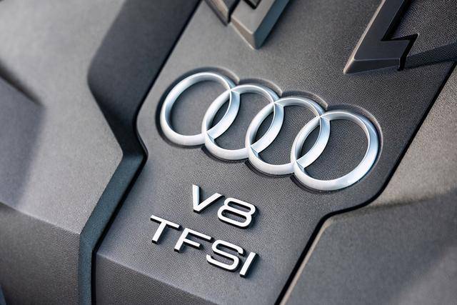 奥迪A8L推全新旗舰版车型 售价194.28万元_搜狐汽车_搜狐网