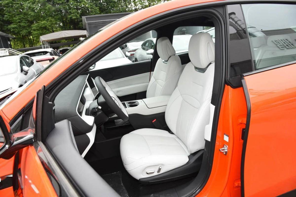 20多万买纯电SUV，小鹏G6、Model Y、智己LS6选谁更合适？_搜狐汽车_搜狐网