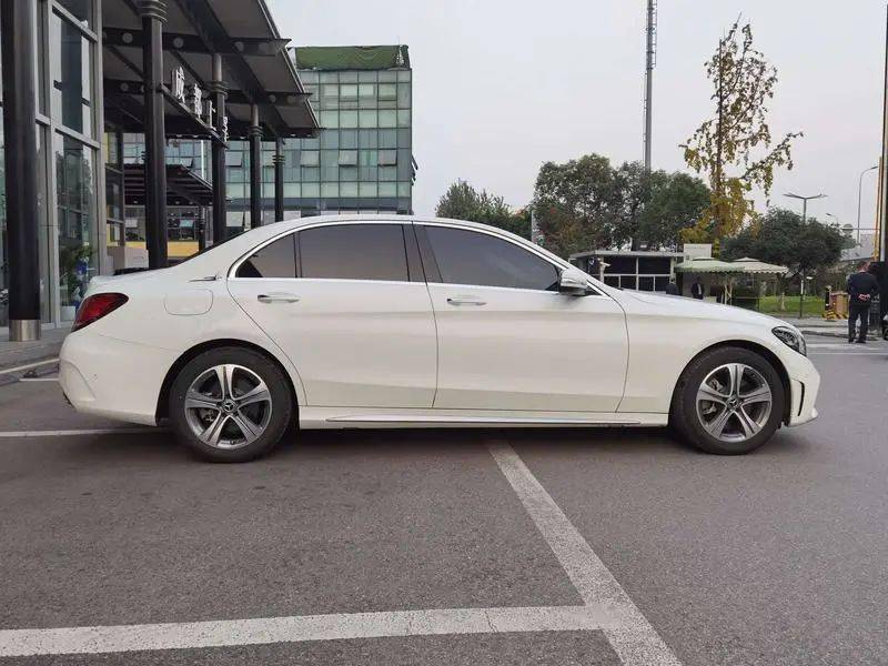 【真享如新，放心奔驰】梅赛德斯-奔驰官方认证二手车 | 奔驰C级 2019款 C 260 L 运动版_搜狐汽车_搜狐网