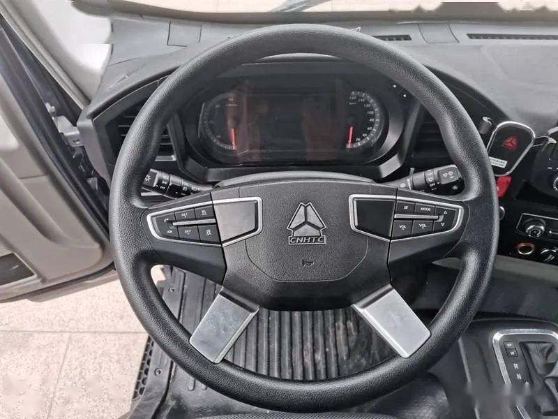 轻卡装上8AT，重汽HOWO统帅“闪电侠”打的什么算盘？_搜狐汽车_搜狐网