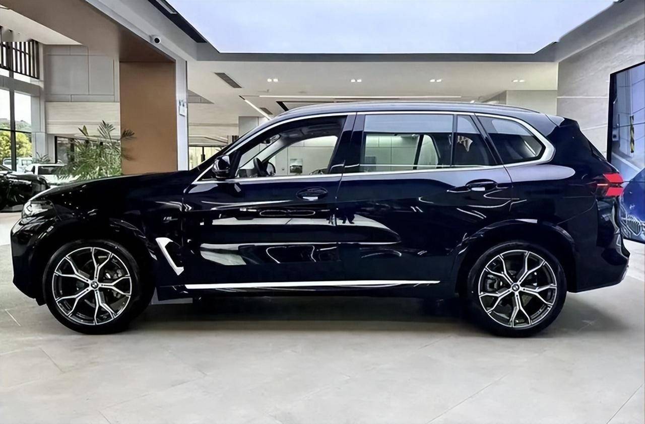 奔驰GLE“国产加长版”初探：轴距或达3120mm配置水平高于BMW X5！_搜狐汽车_搜狐网