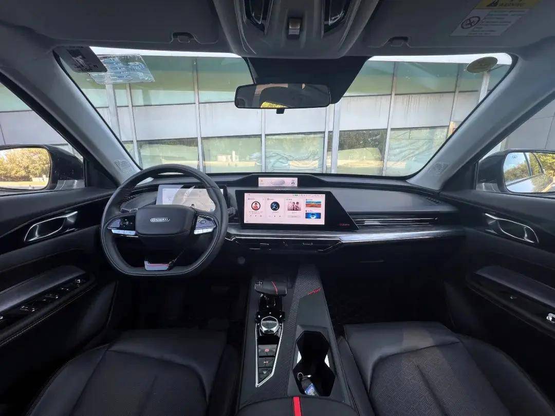 【E汽车】谁才是10万级SUV上乘之选？长安欧尚Z6 or 博越COOL ？_搜狐汽车_搜狐网